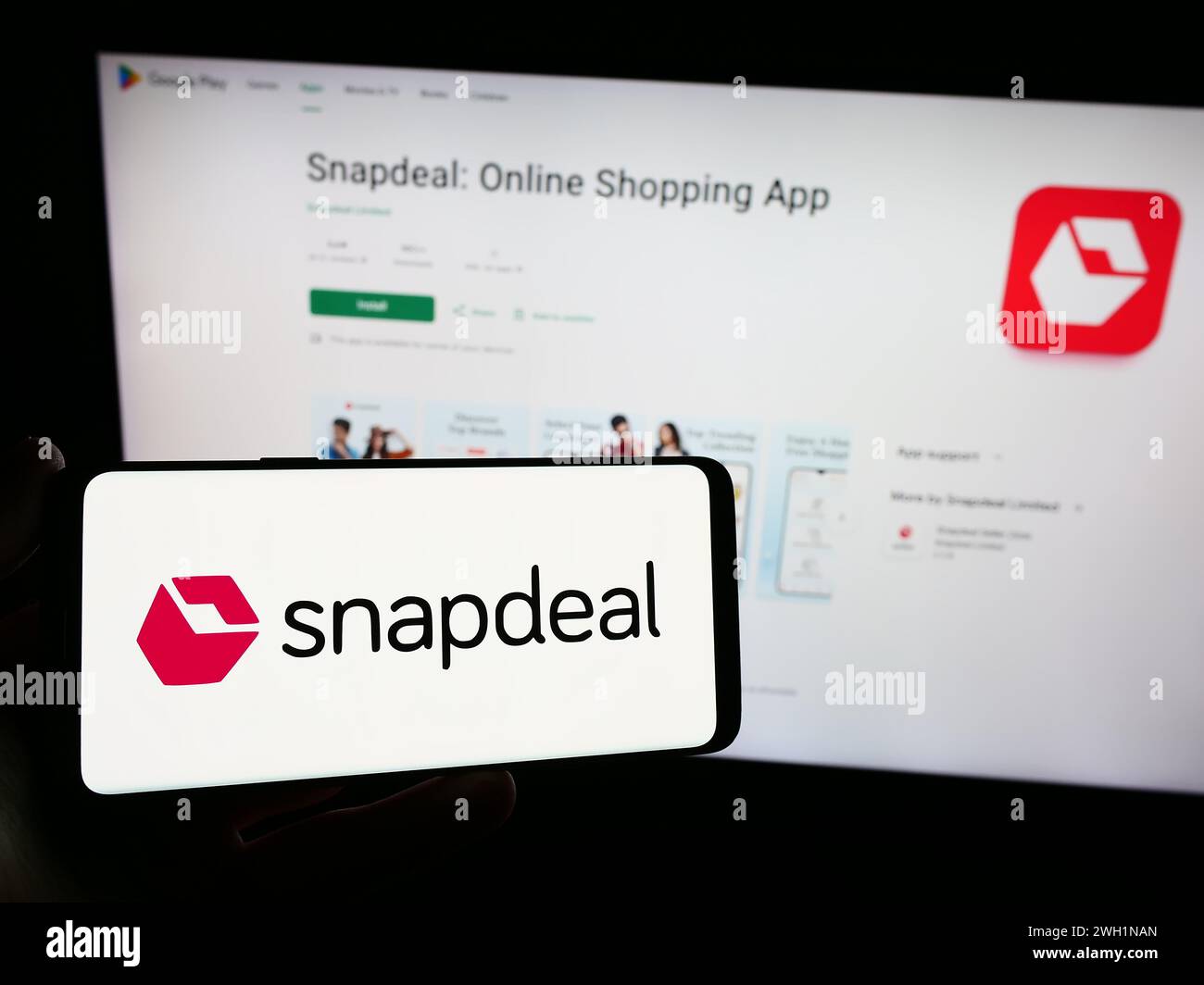 Snapdeal logo hi-res stock photography and images - Alamy