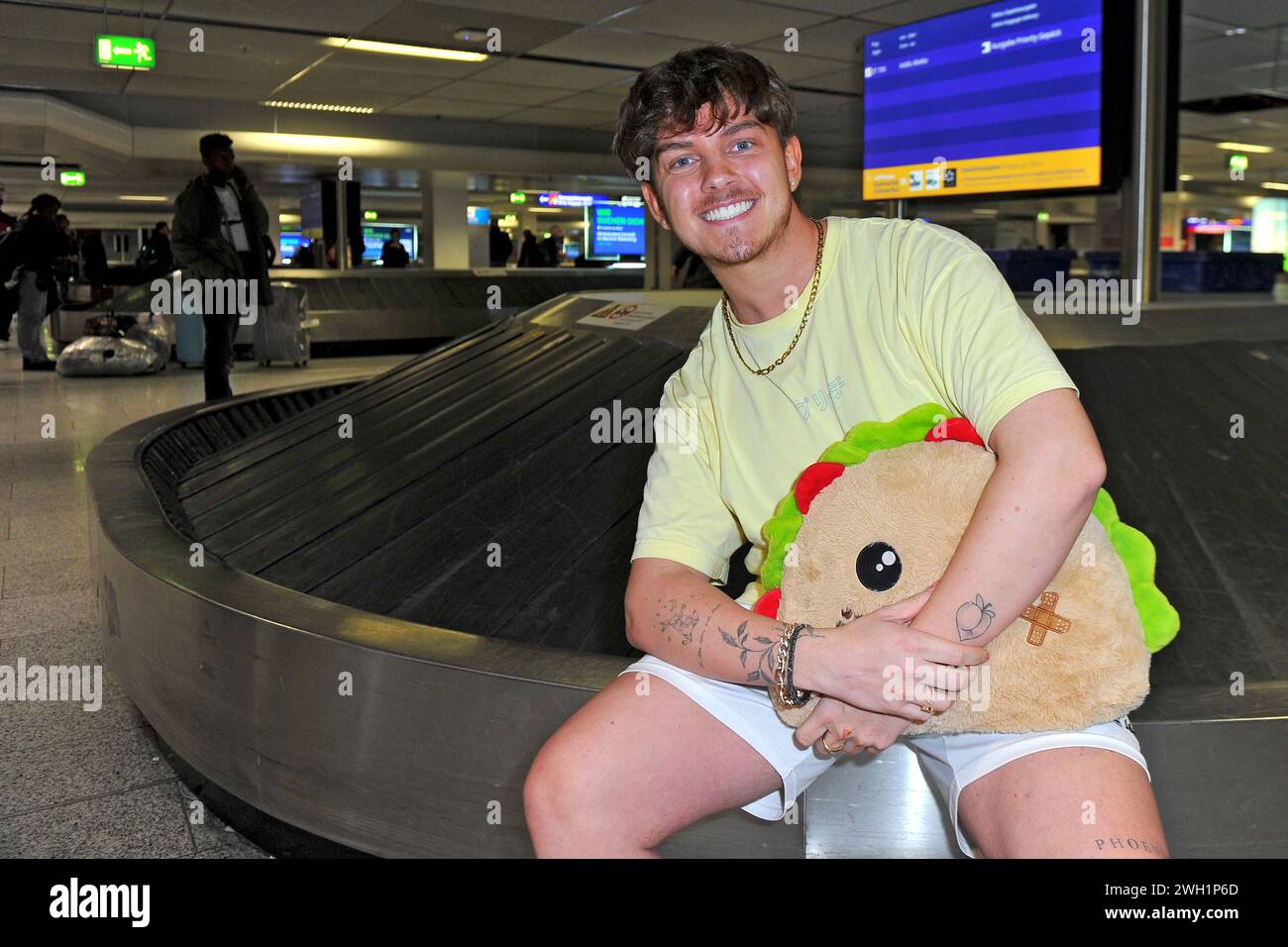 RTL - Dschungelcamp 2024. Twenty4tim bürgl. Tim Maximilian Kampmann ...