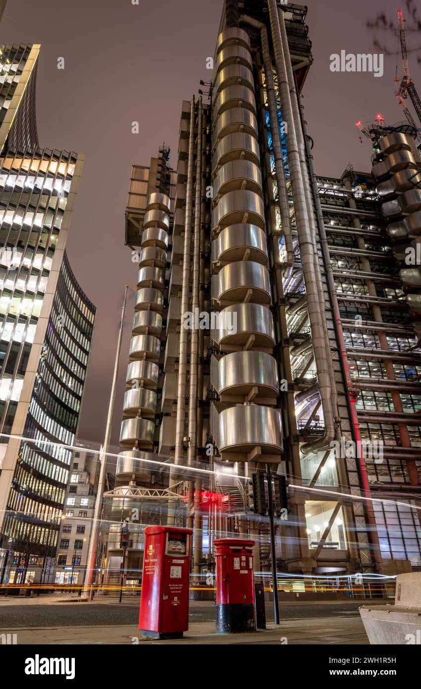 London. UK-02.02.2024. A night time street view of the Lloyd's of ...