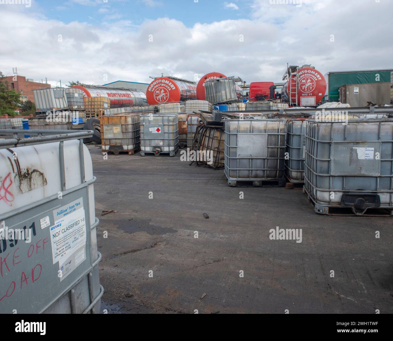 Hazardous waste disposal facility Stock Photo - Alamy