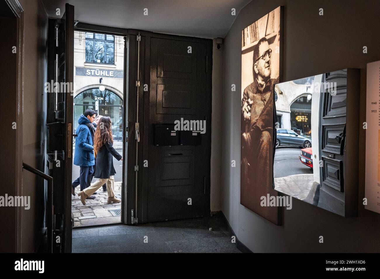 Berlin Mitte : Wohnhaus Bert Bertolt Brecht / Helene Weigel ...