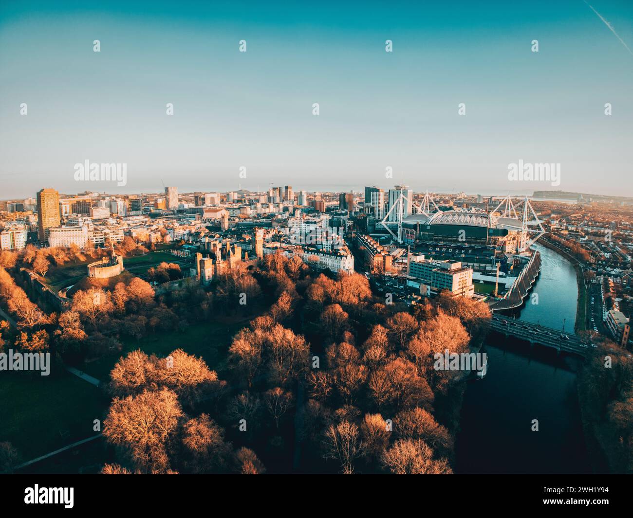 Principality stadium drone hi-res stock photography and images - Alamy