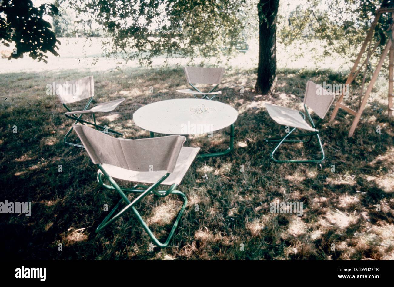 Bieffe design steel furniture outside table and chairs, Caselle, Italy ...