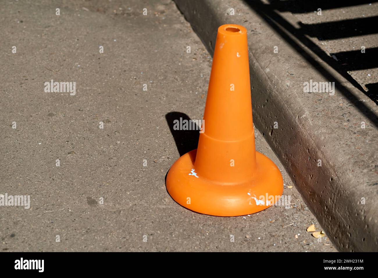 Construction cone industrial service hi-res stock photography and ...