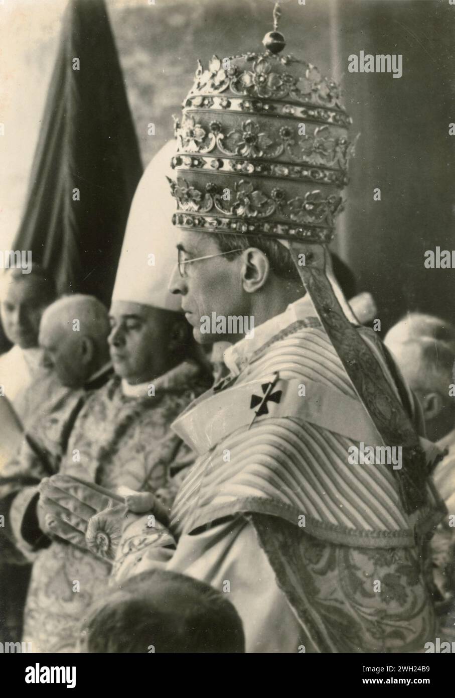Coronation of Pope Pius XII, Vatican City 1939 Stock Photo - Alamy