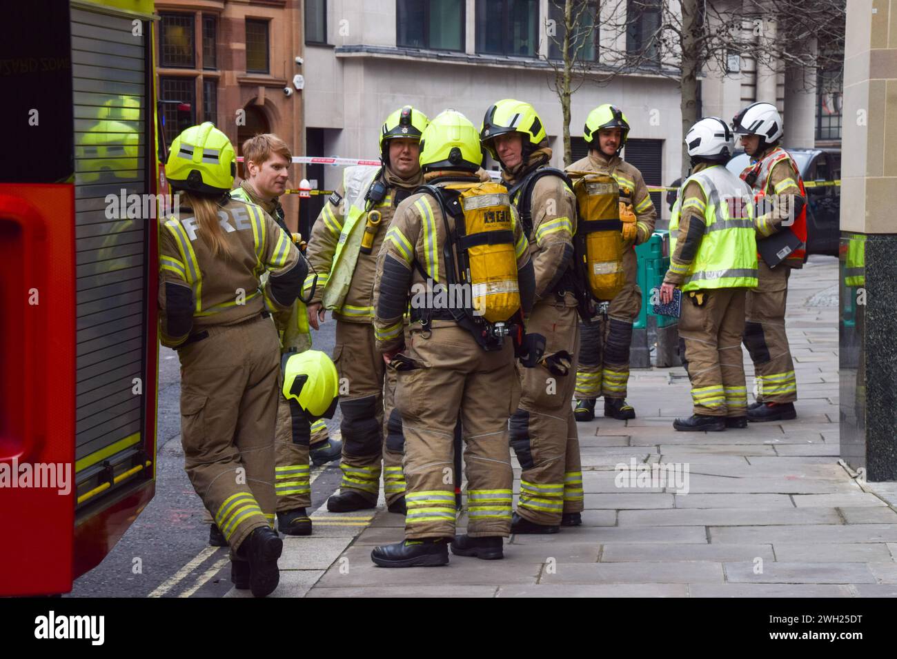 Firefighters uk 2024 hi-res stock photography and images - Alamy