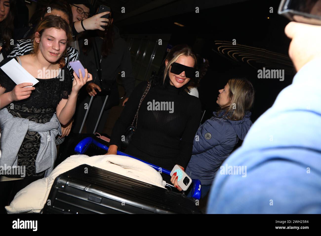 Kim Virginia Hartung bei der Rückkehr der Dschungelcamp-Kandidaten der ...
