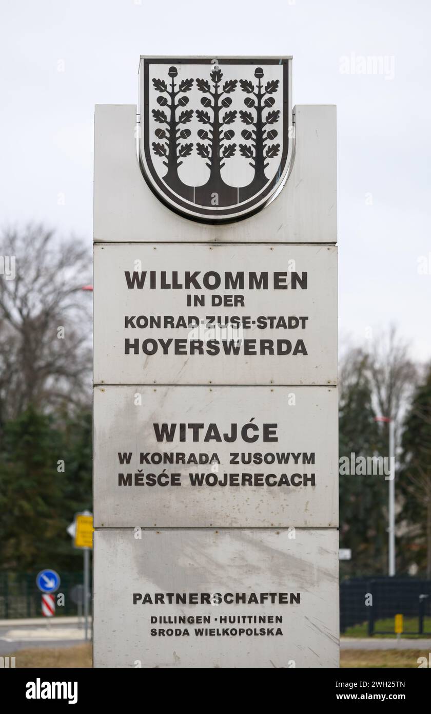 Hoyerswerda, Germany. 06th Feb, 2024. A sign in German and Sorbian ...