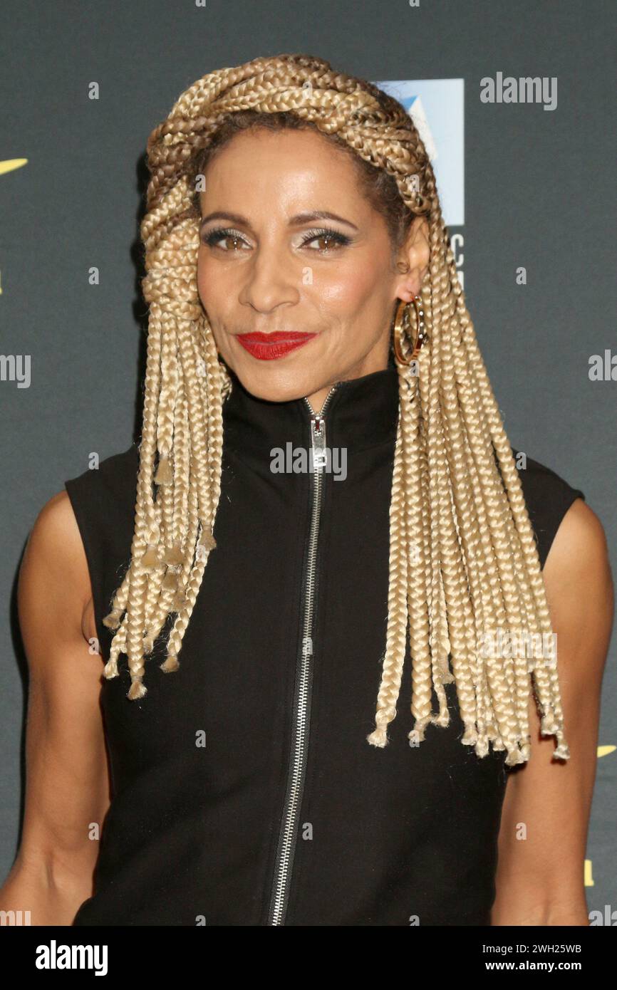 Michelle hurd hi-res stock photography and images - Alamy