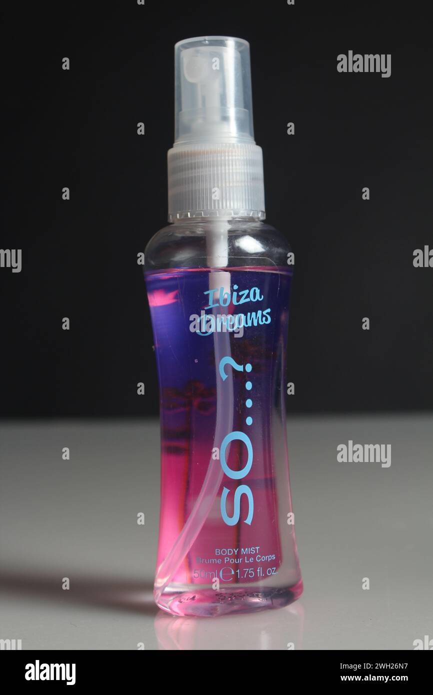 Body mist hi-res stock photography and images - Alamy