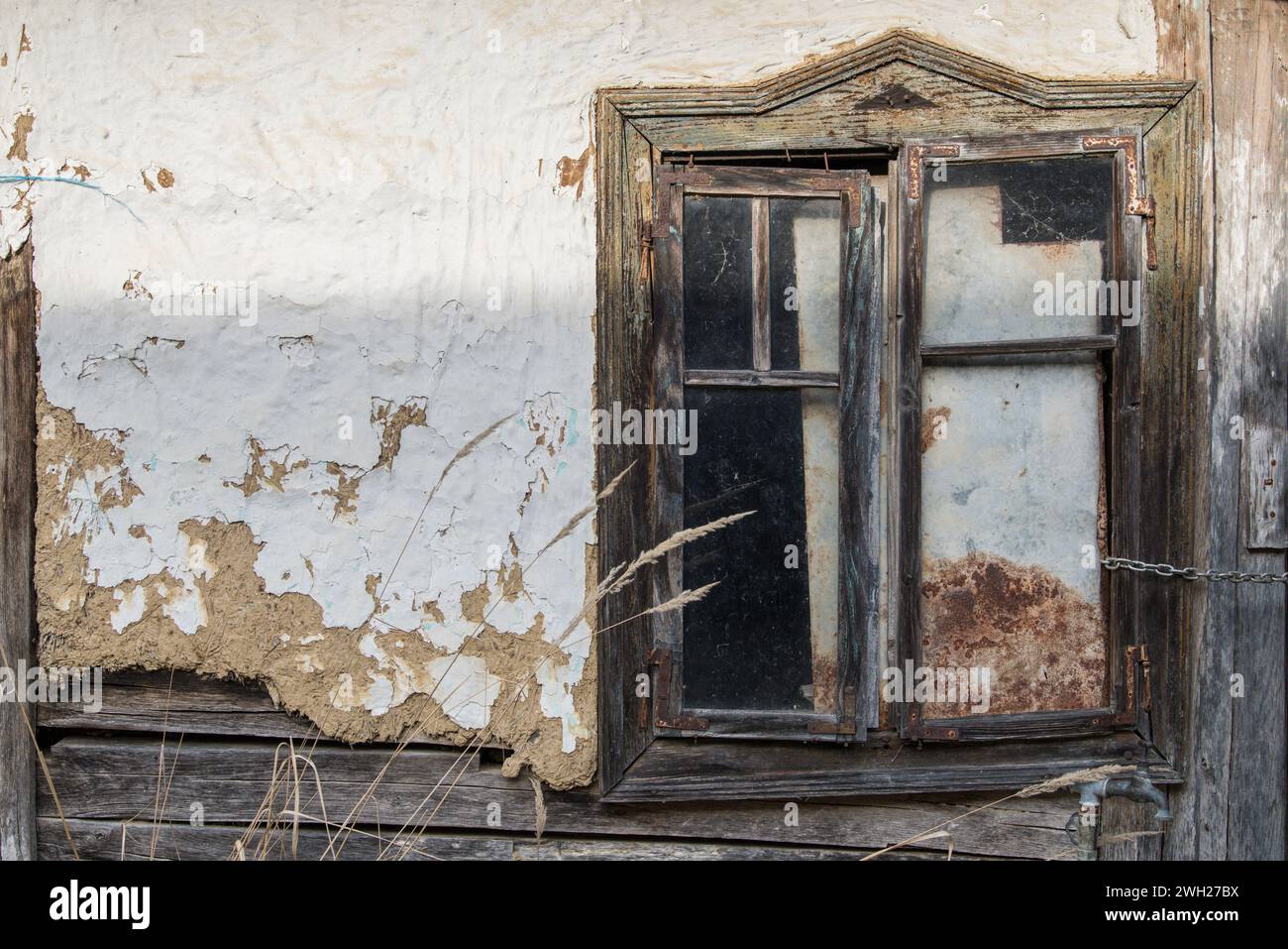 Croatia, October 20,2023 : Rustic style aged window at rural home wall Stock Photo - Alamy
