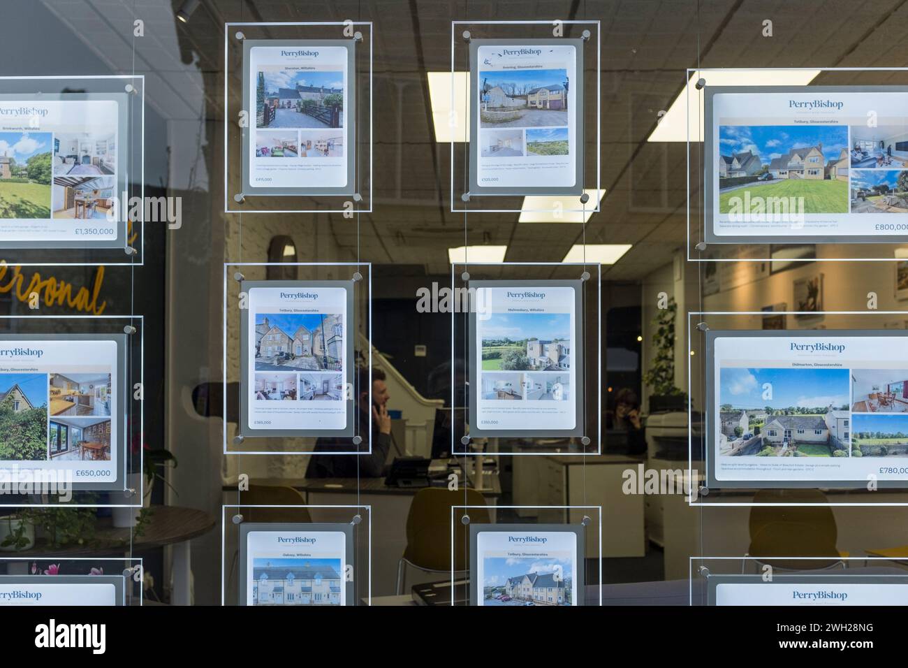 Estate Agent's window with pictures of houses for sale, Tetbury ...