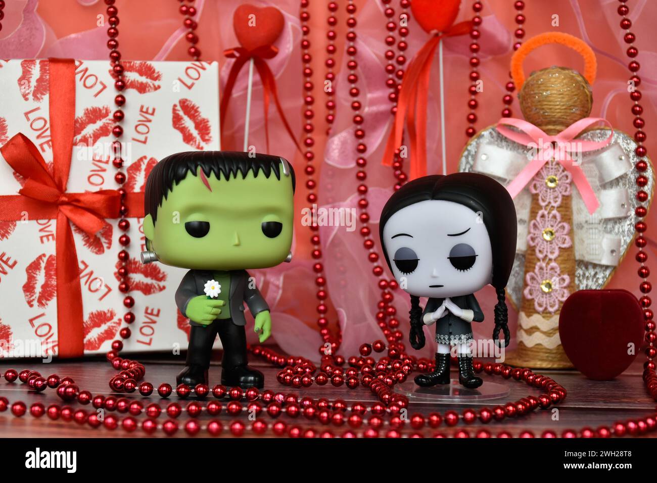 Wednesday addams hi-res stock photography and images - Alamy