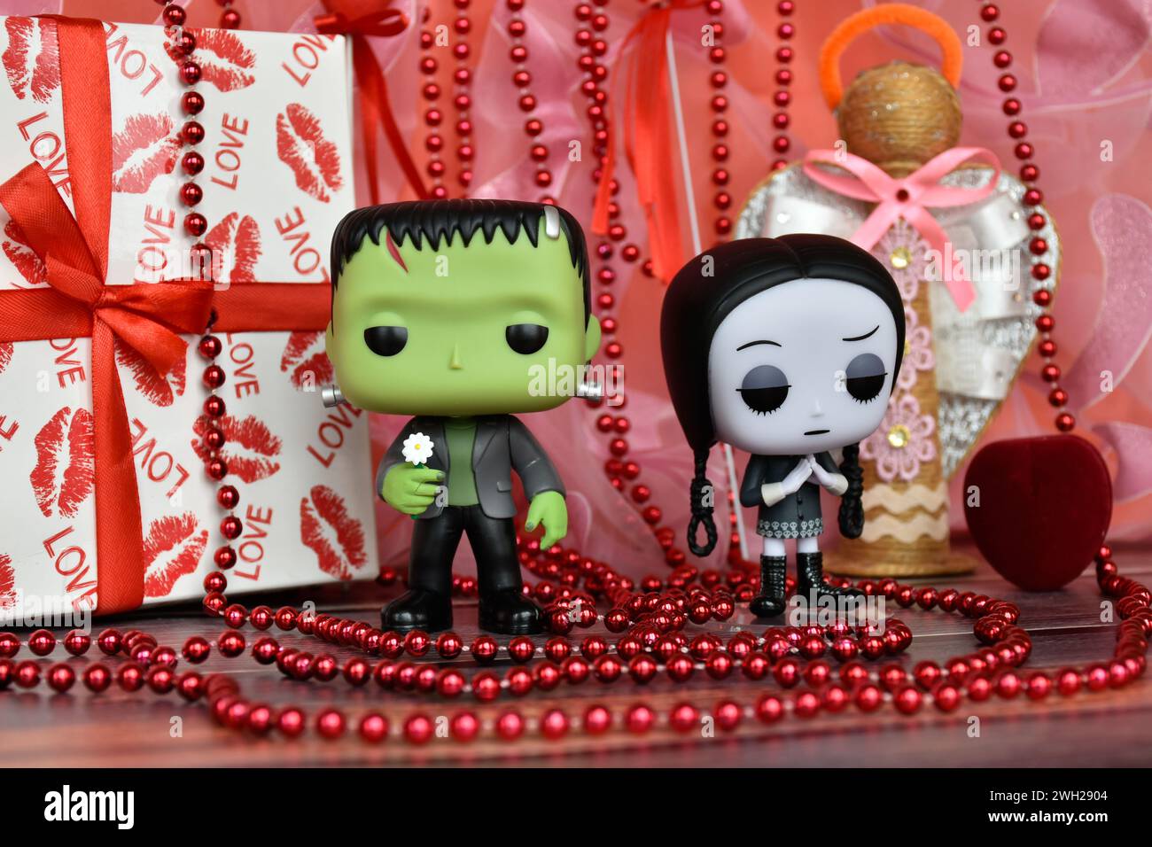 Wednesday addams hi-res stock photography and images - Alamy