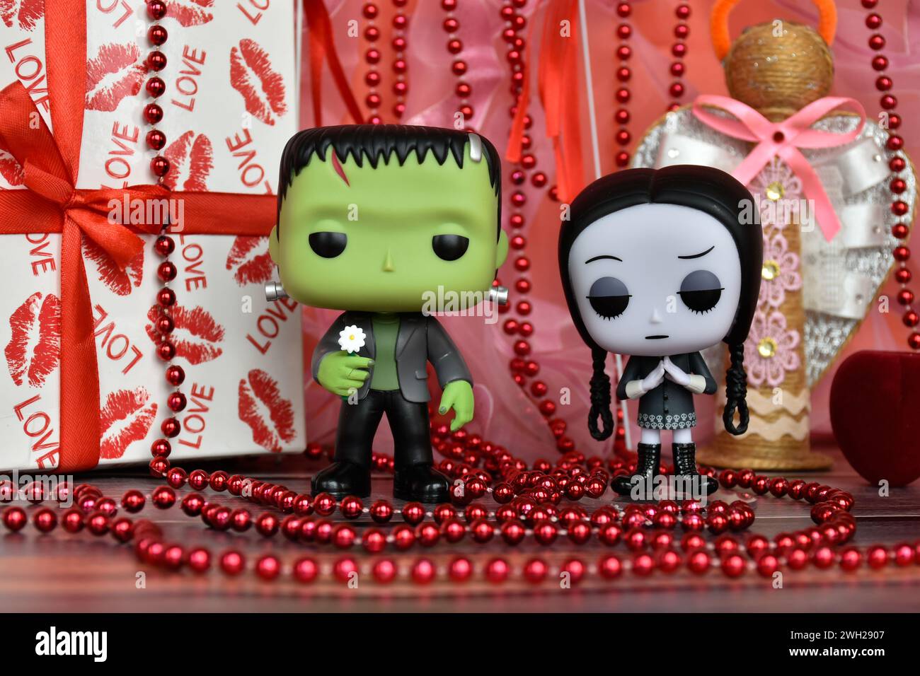 Wednesday addams family hi-res stock photography and images - Alamy