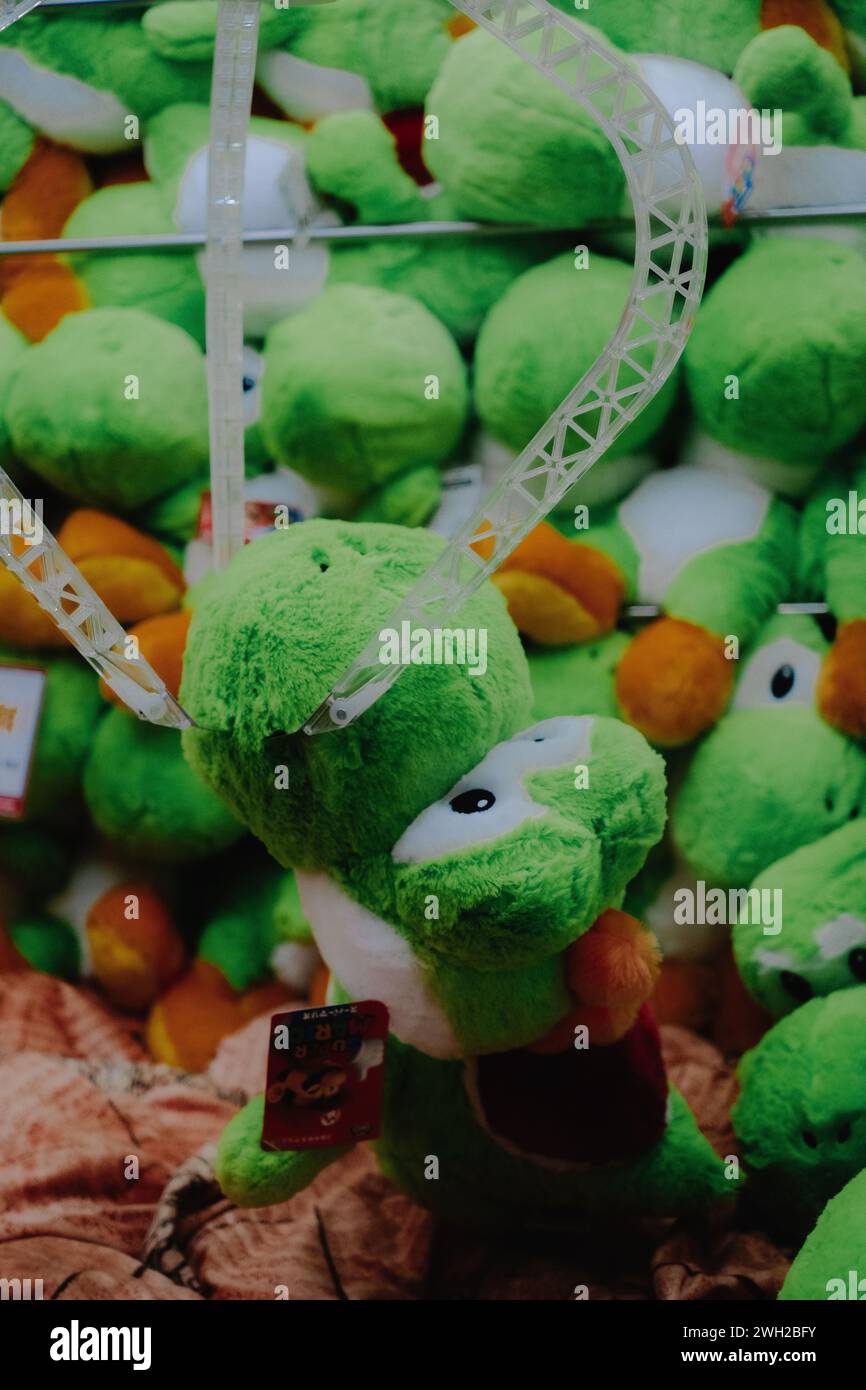 Japanese claw machine hi-res stock photography and images - Alamy