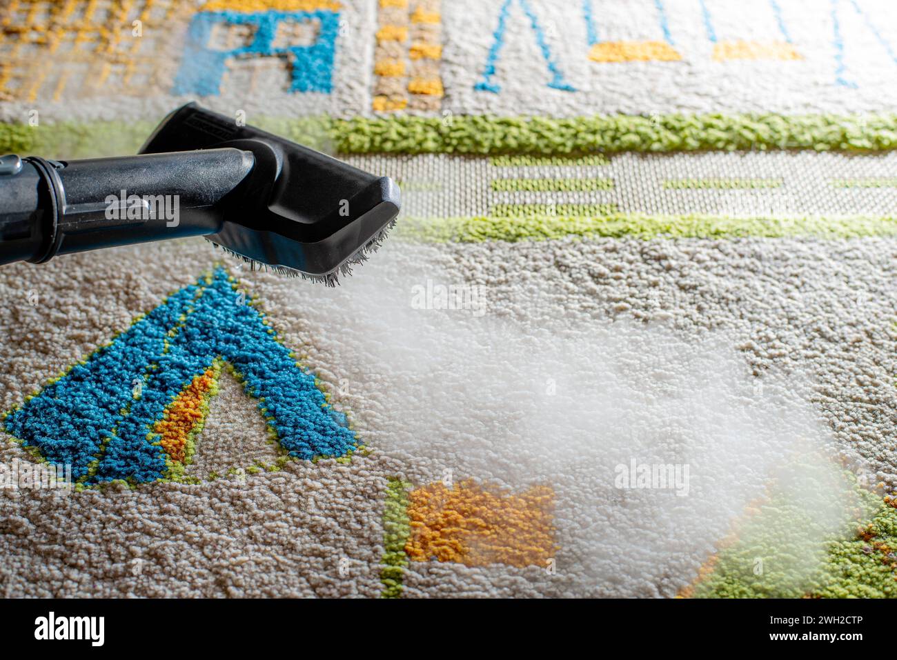Steam carpet stain hi-res stock photography and images - Alamy