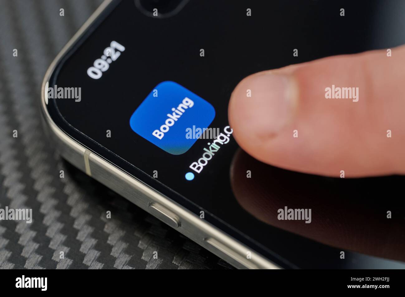 Iphone 15 touching screen hi-res stock photography and images - Alamy