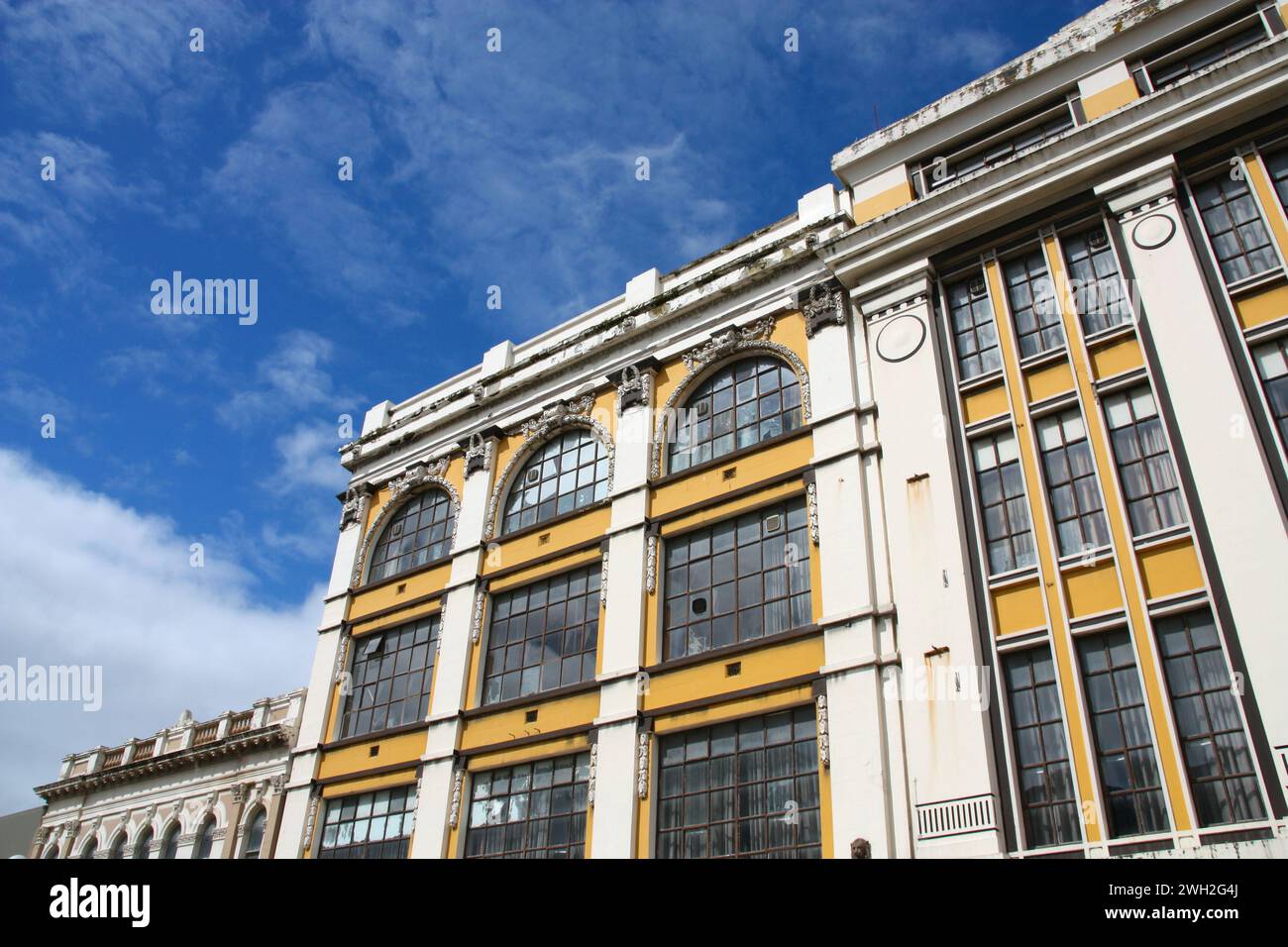 Invercargill town street view, New Zealand. South Island landmarks ...