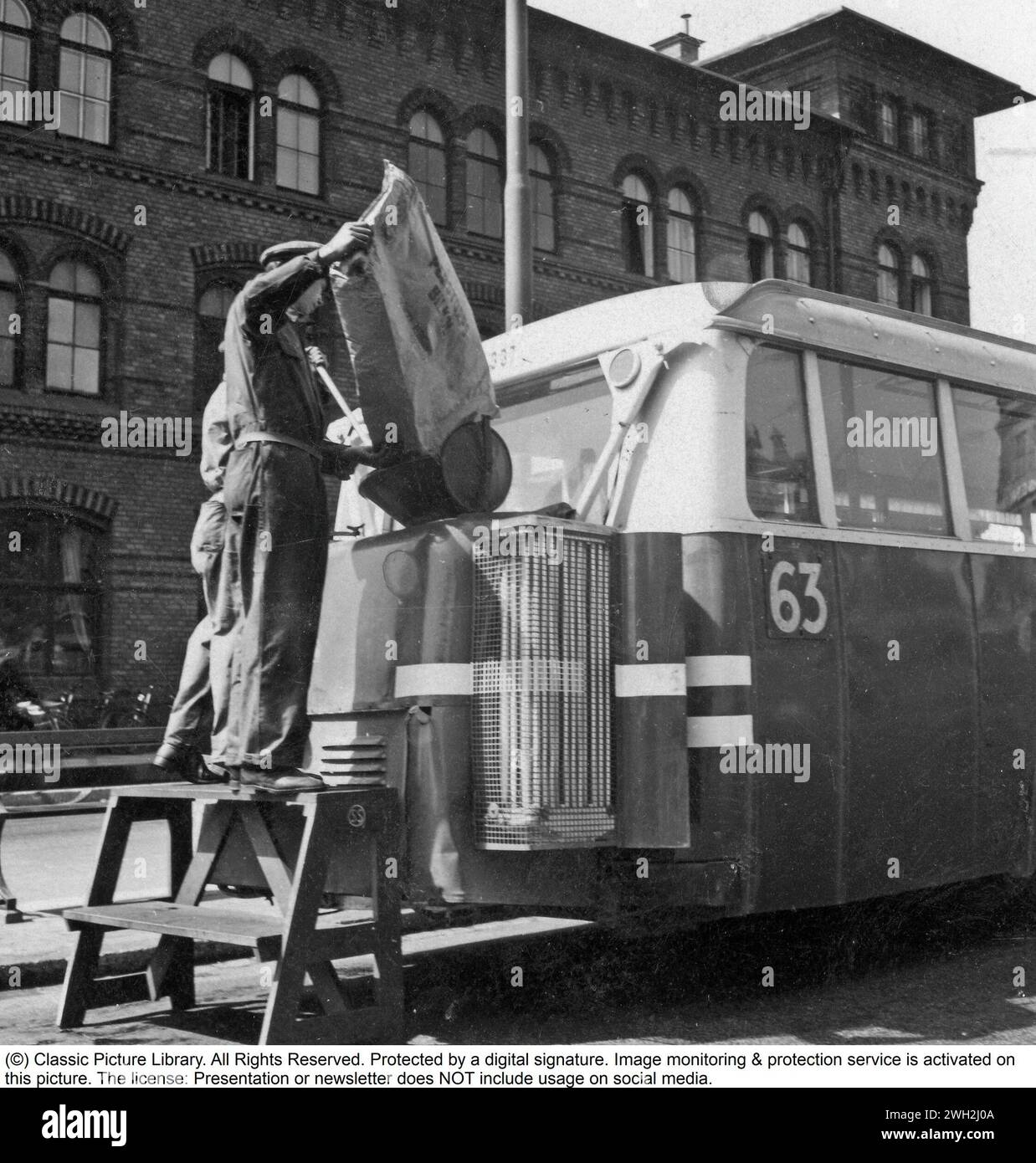 1940s vintage bus hi-res stock photography and images - Alamy