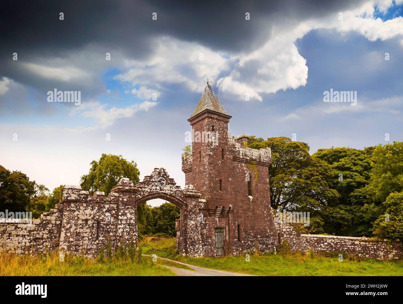 Architect george fowler jones hi-res stock photography and images - Alamy