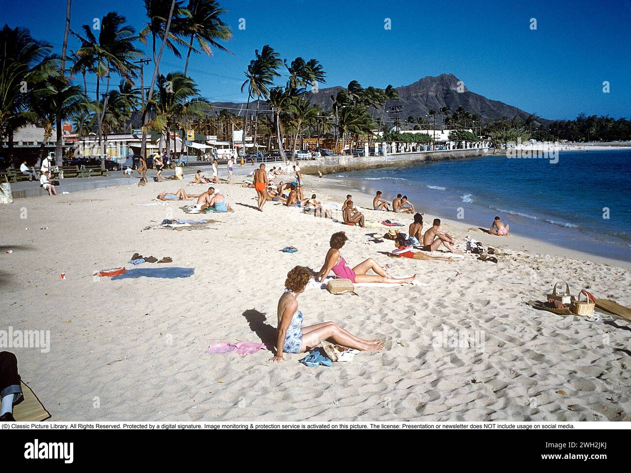 1950s hawaii hi-res stock photography and images - Alamy