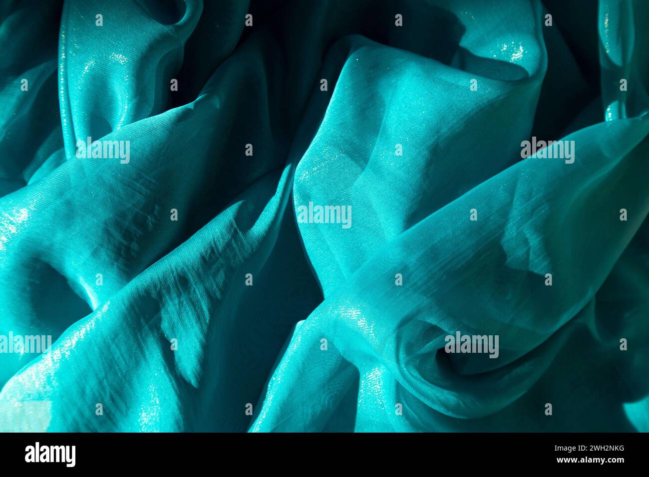 Airy cloth hi-res stock photography and images - Alamy