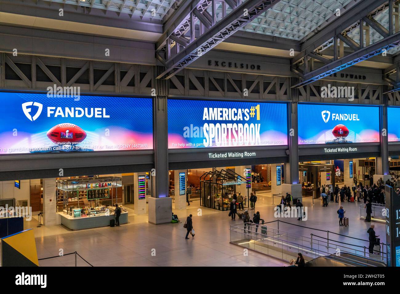 Fan duel sportsbook hi-res stock photography and images - Alamy