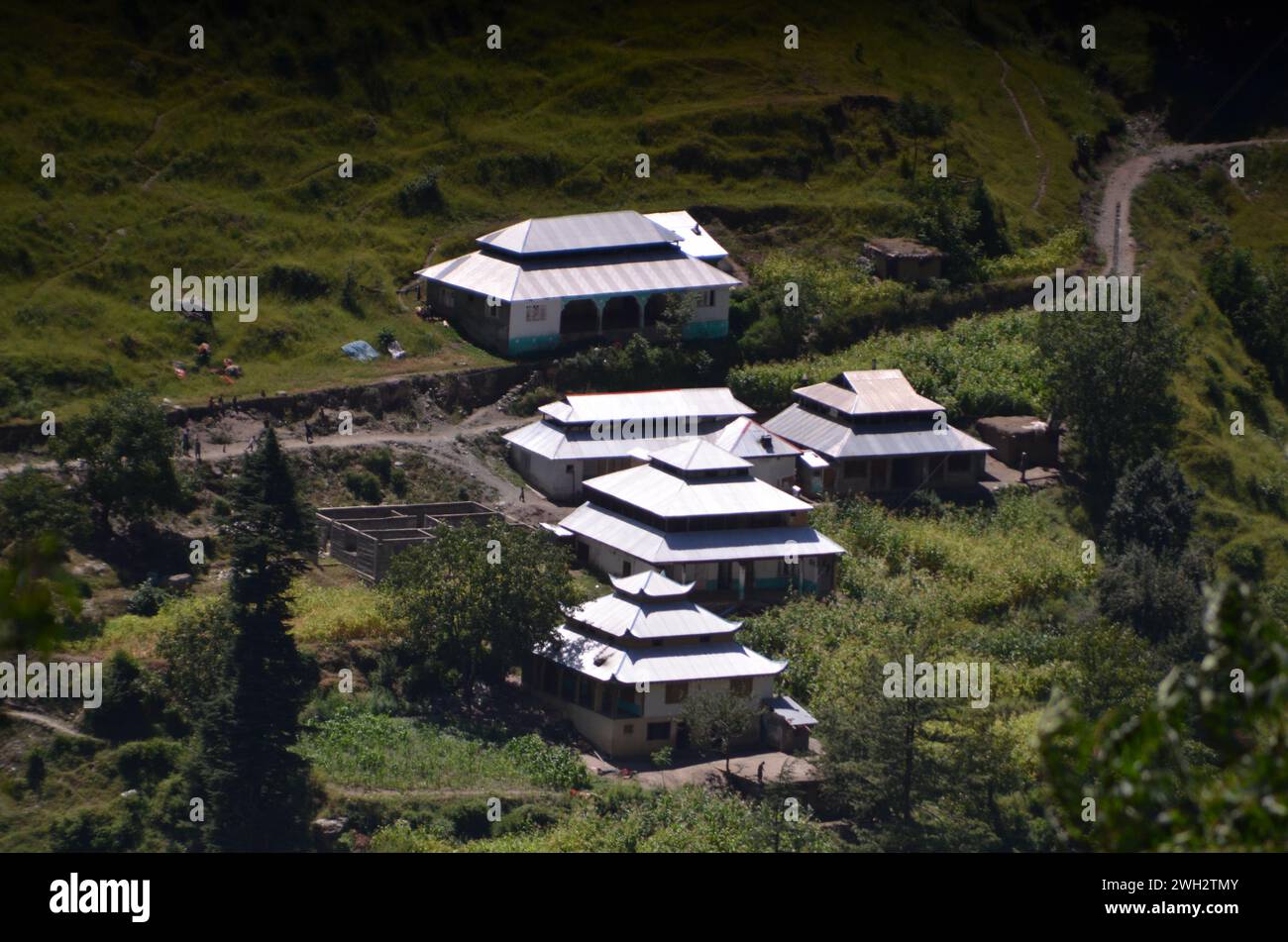 Village kamal ban kaghan balakot foggy weather photos Stock Photo - Alamy