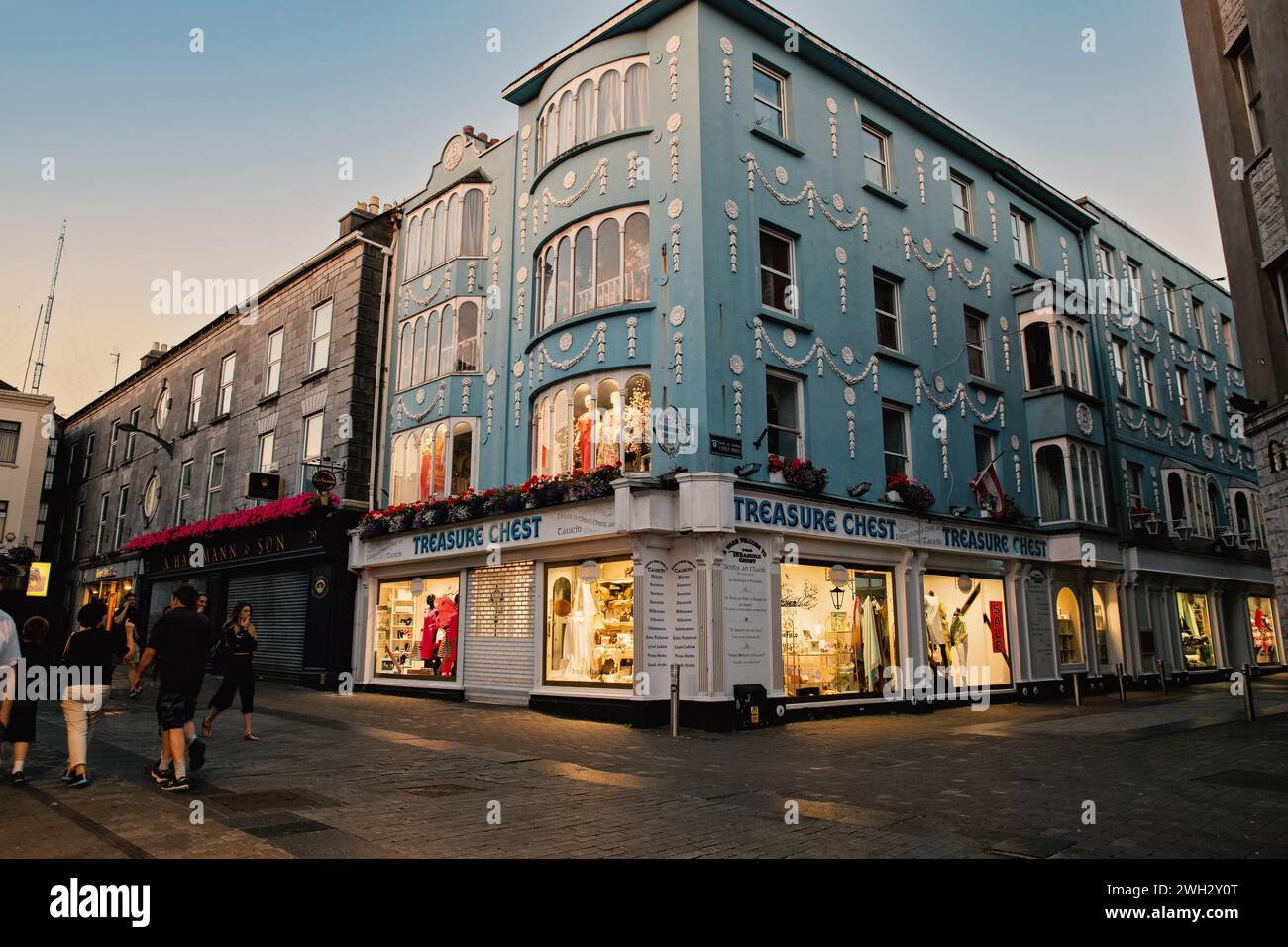 Galway Street Corner Stock Photo - Alamy