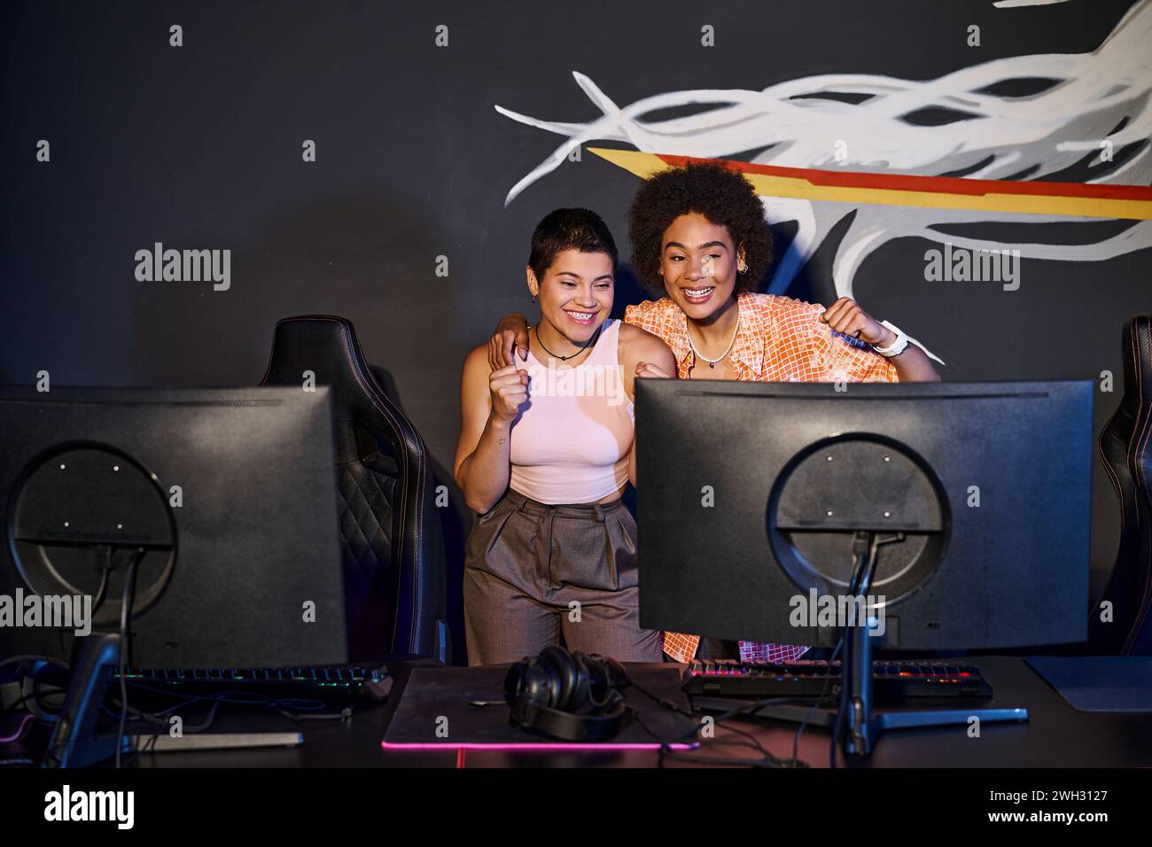 Monitor triumph hi-res stock photography and images - Alamy