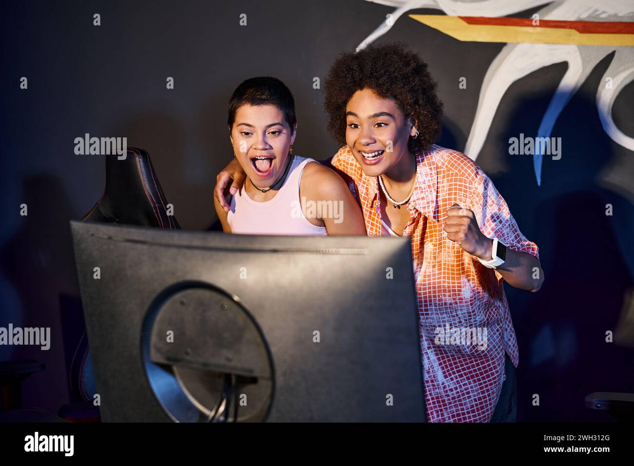 Monitor triumph hi-res stock photography and images - Alamy