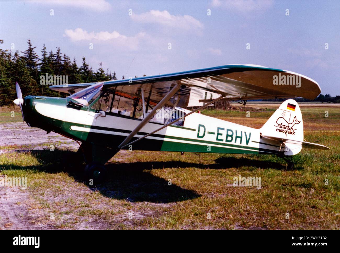 Piper PA-18 Super-Cub-D-EBHV Stock Photo - Alamy