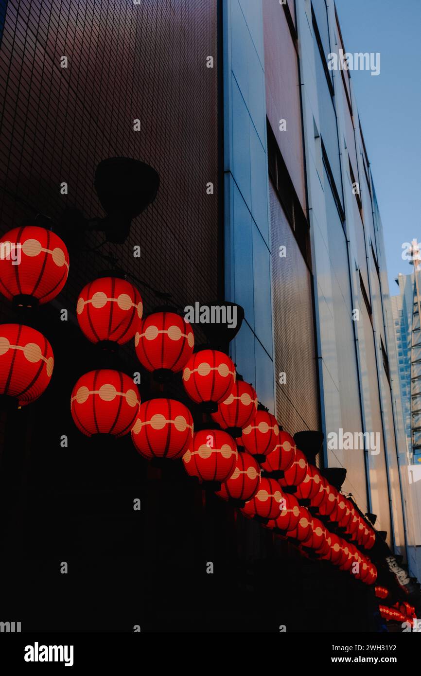 Tokyo, Japan, street food, night time, lanterns Stock Photo - Alamy