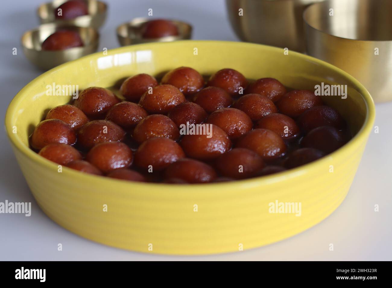 Indian sweets traditional hi-res stock photography and images - Alamy