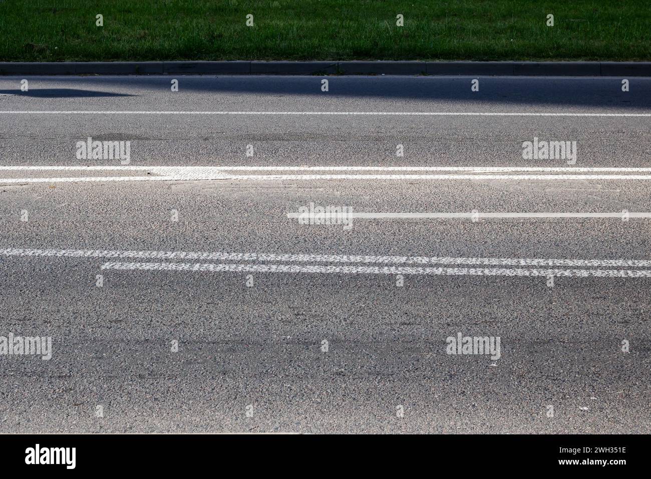 Multi lane course hi-res stock photography and images - Alamy
