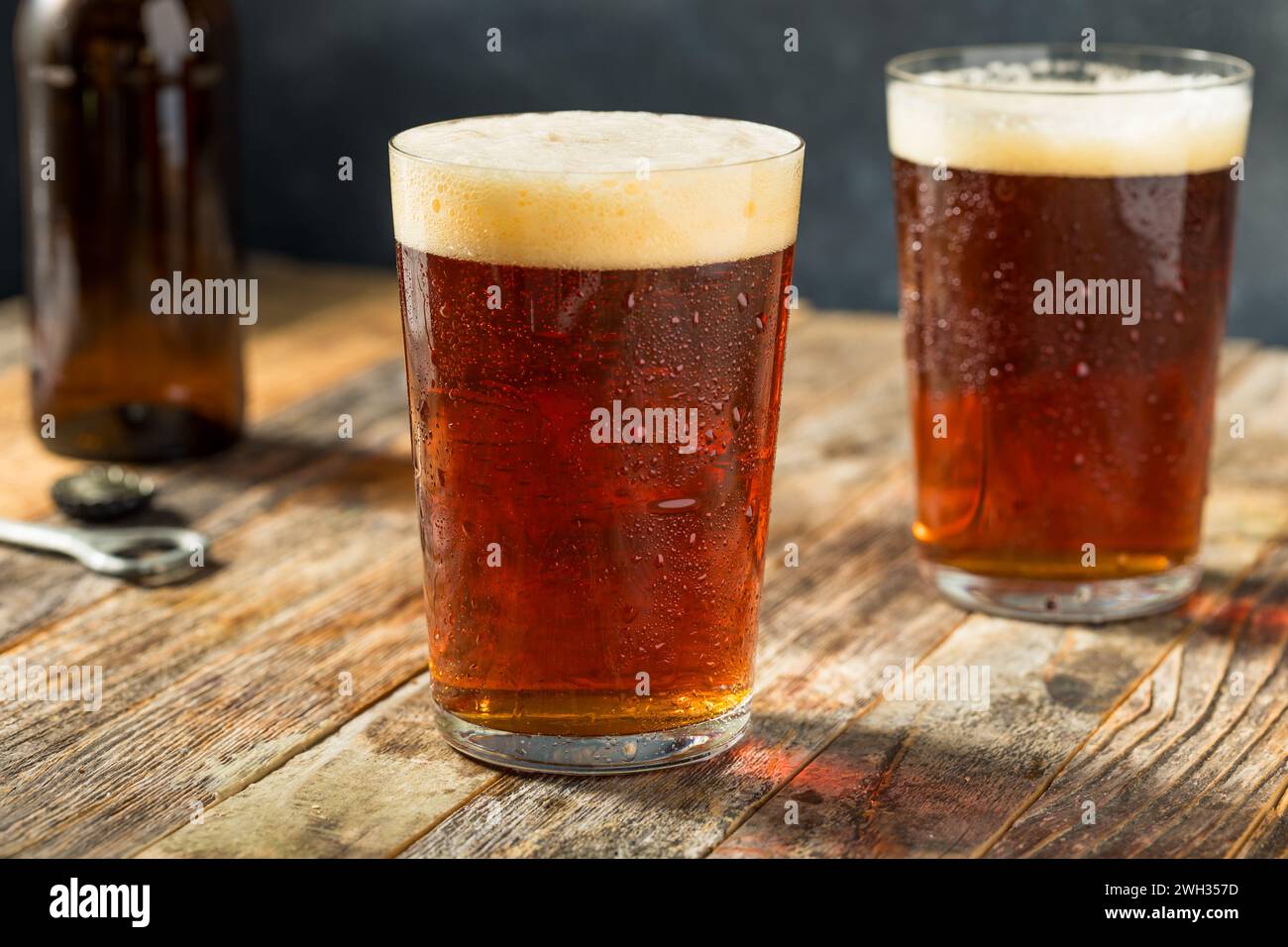 Dark amber bottle hi-res stock photography and images - Alamy