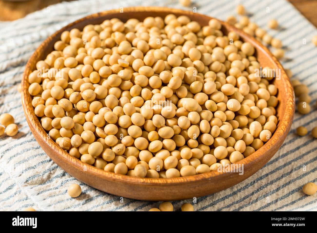 Dried soya beans hi-res stock photography and images - Alamy