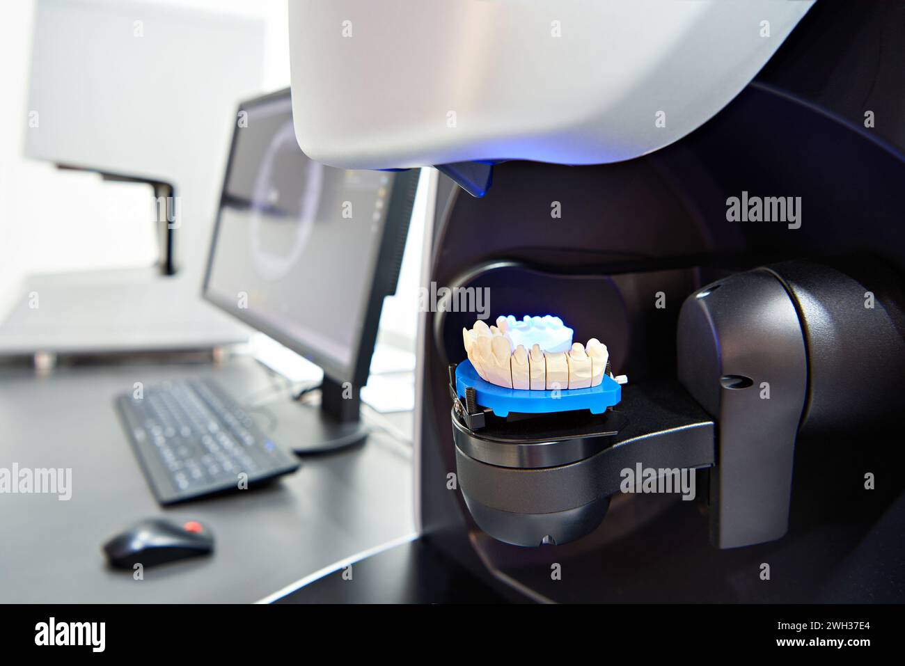 Modern extraoral laboratory dental scanner Stock Photo - Alamy