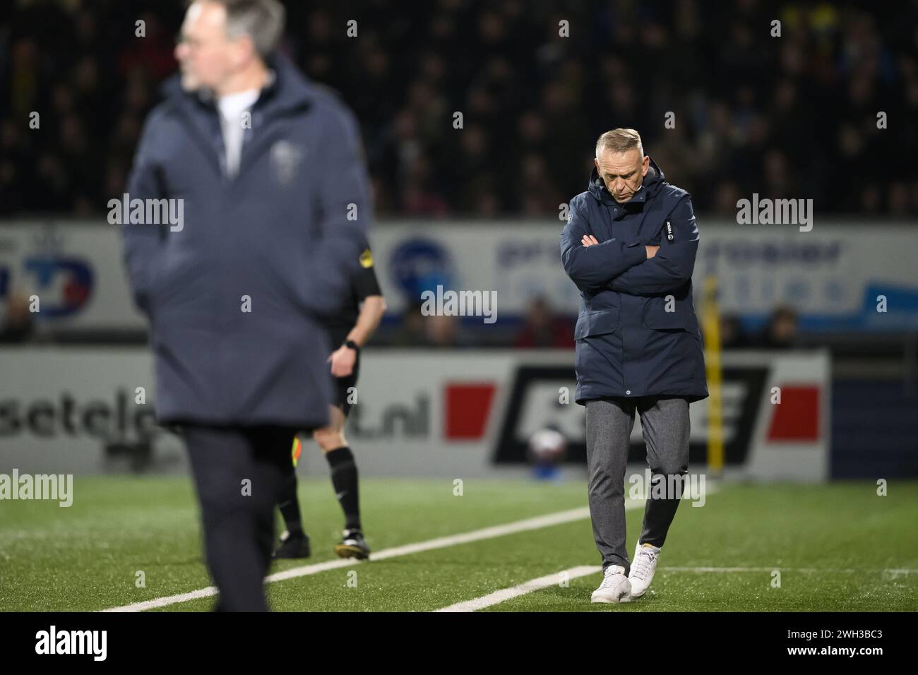 LEEUWARDEN - (l-r) SC Cambuur coach Henk de Jong, Vitesse interim Coach ...