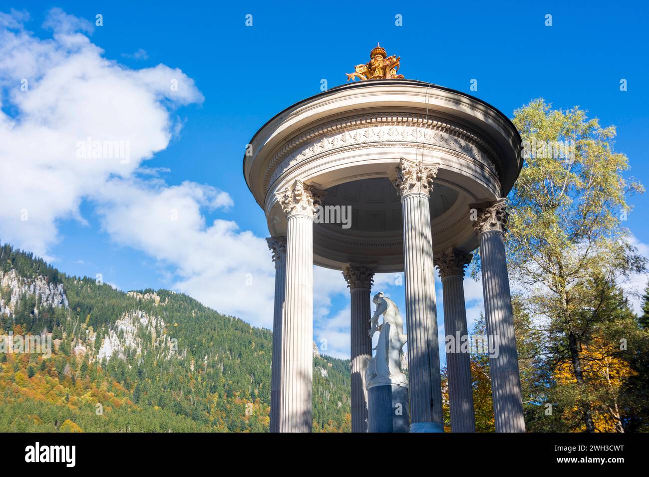 Schloss Linderhof Palace, Venus temple, autumn colors Ettal Oberbayern ...