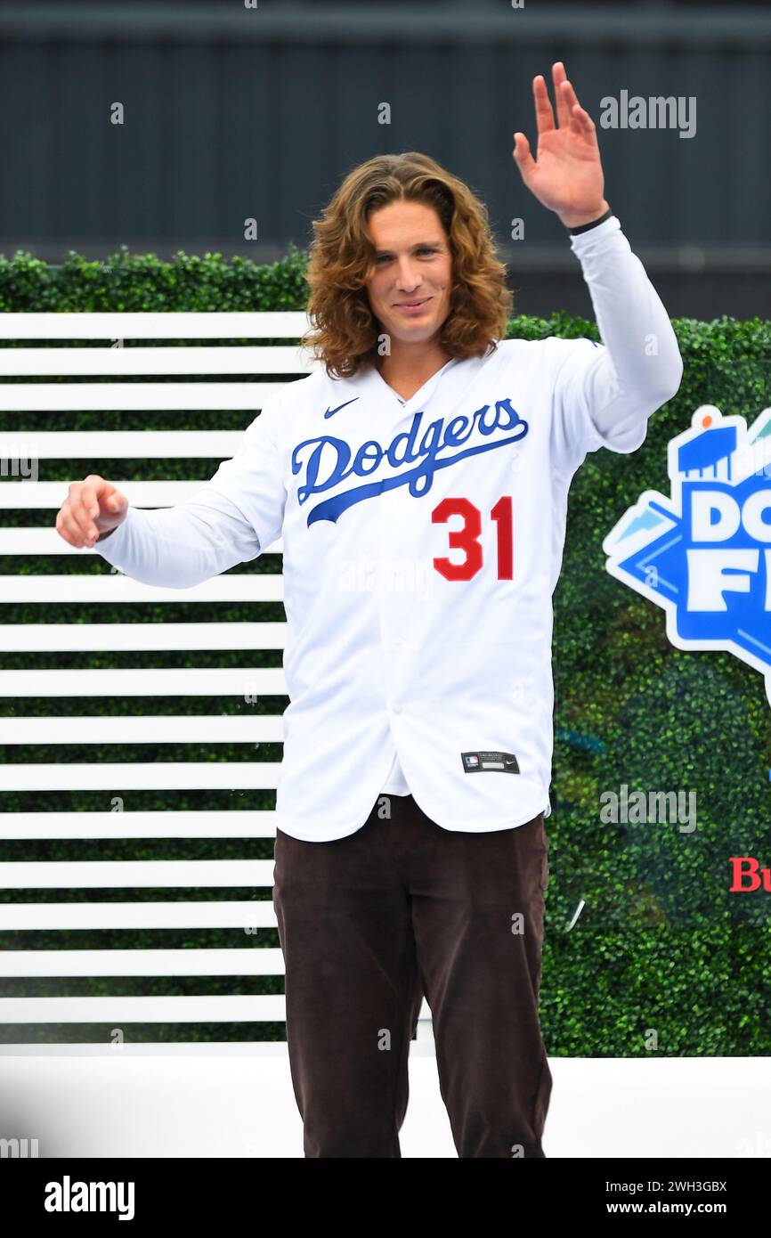 LOS ANGELES, CA - FEBRUARY 03: Los Angeles Dodgers pitcher Tyler ...