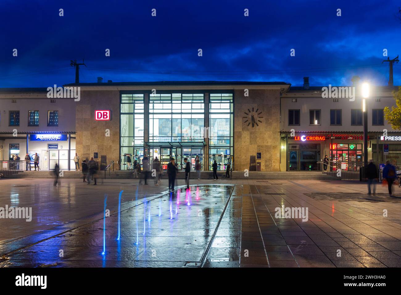 railway station Rosenheim northern entrance, main building Rosenheim ...