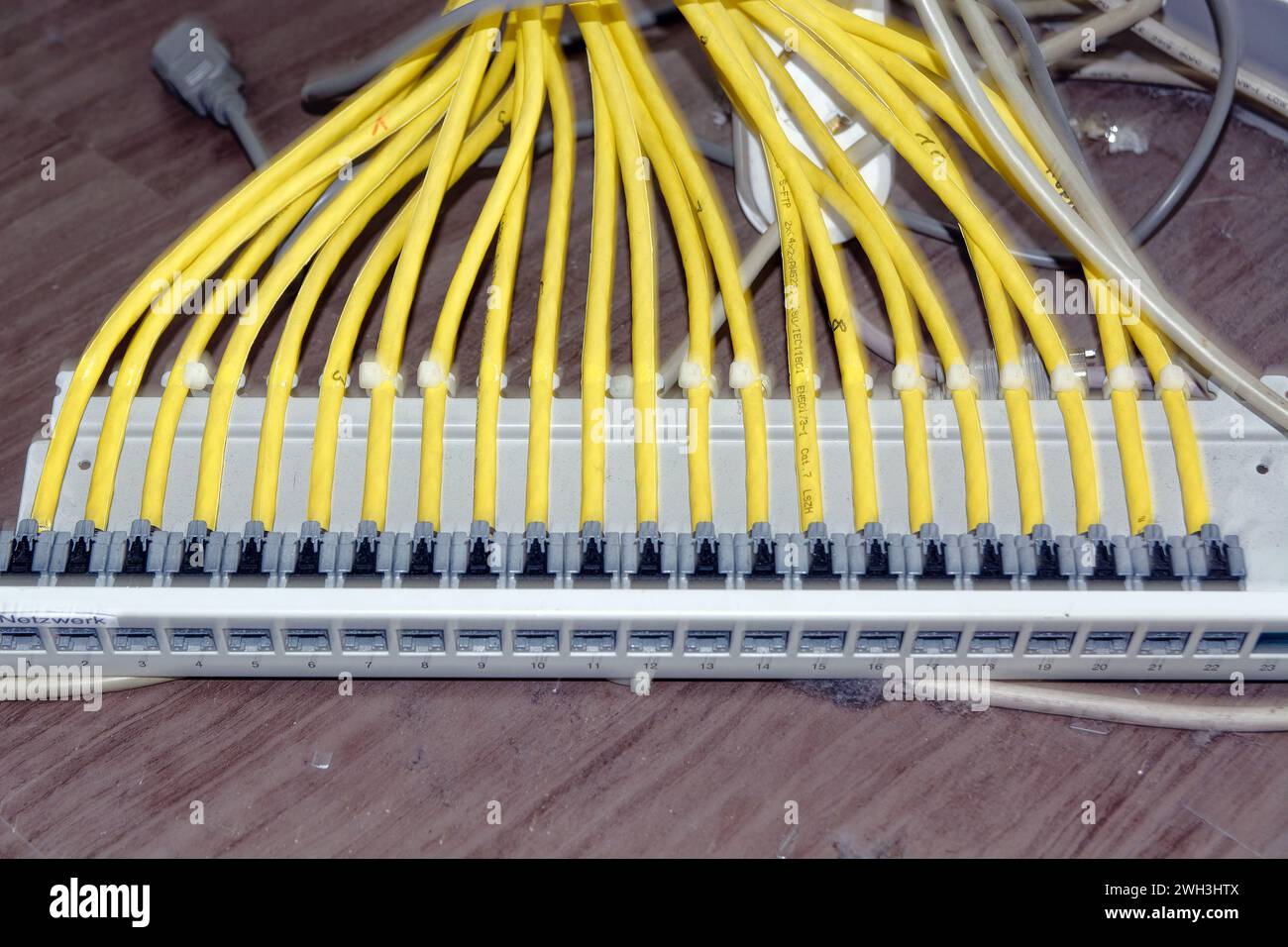 Background, detail, network technology: bar with numerous connected ...