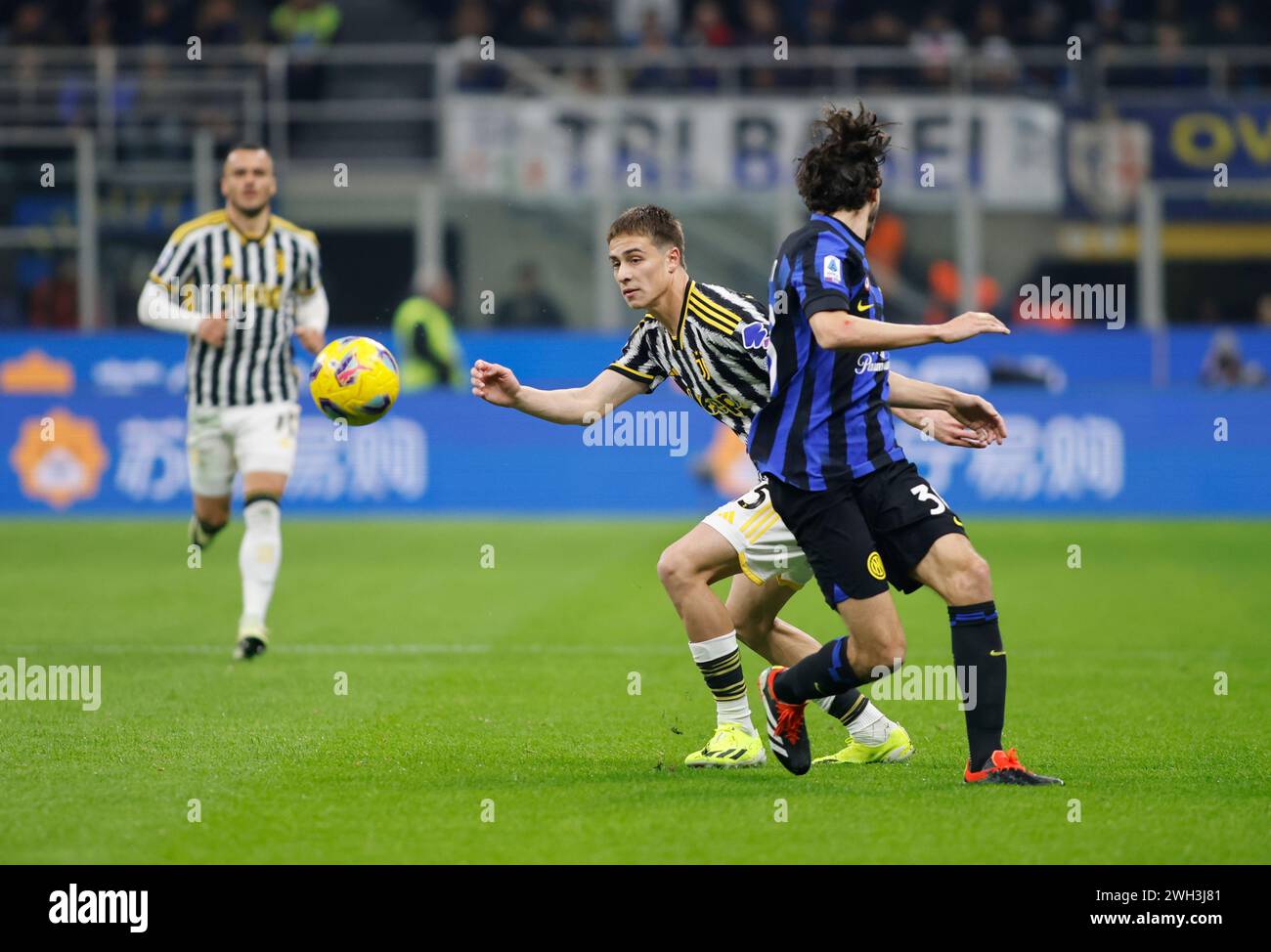 Milan, Italy. 04th Feb, 2024. Kenan Yildiz of Juventus (L) and Matteo ...