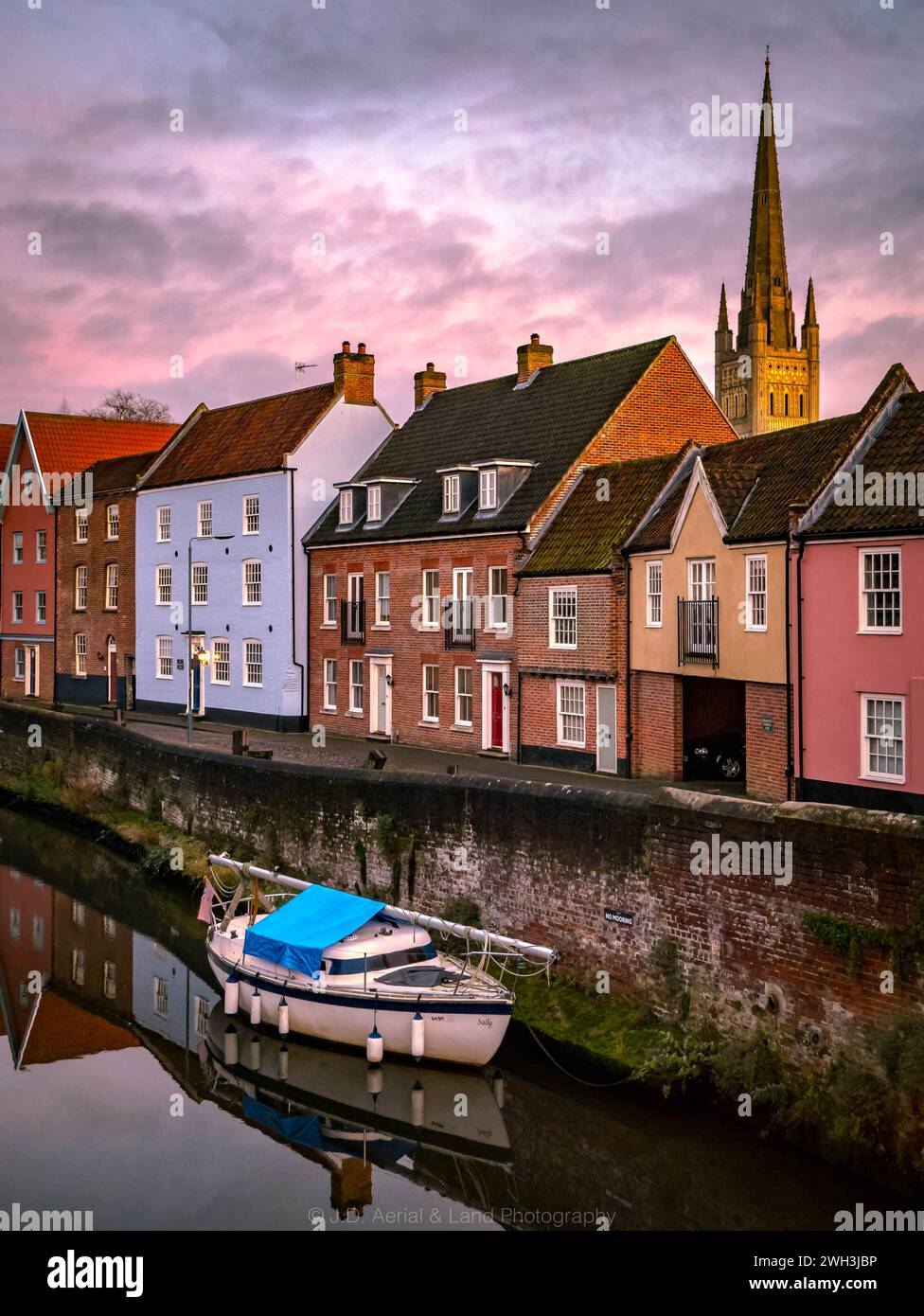 Norwich cathedral spire on hi-res stock photography and images - Alamy