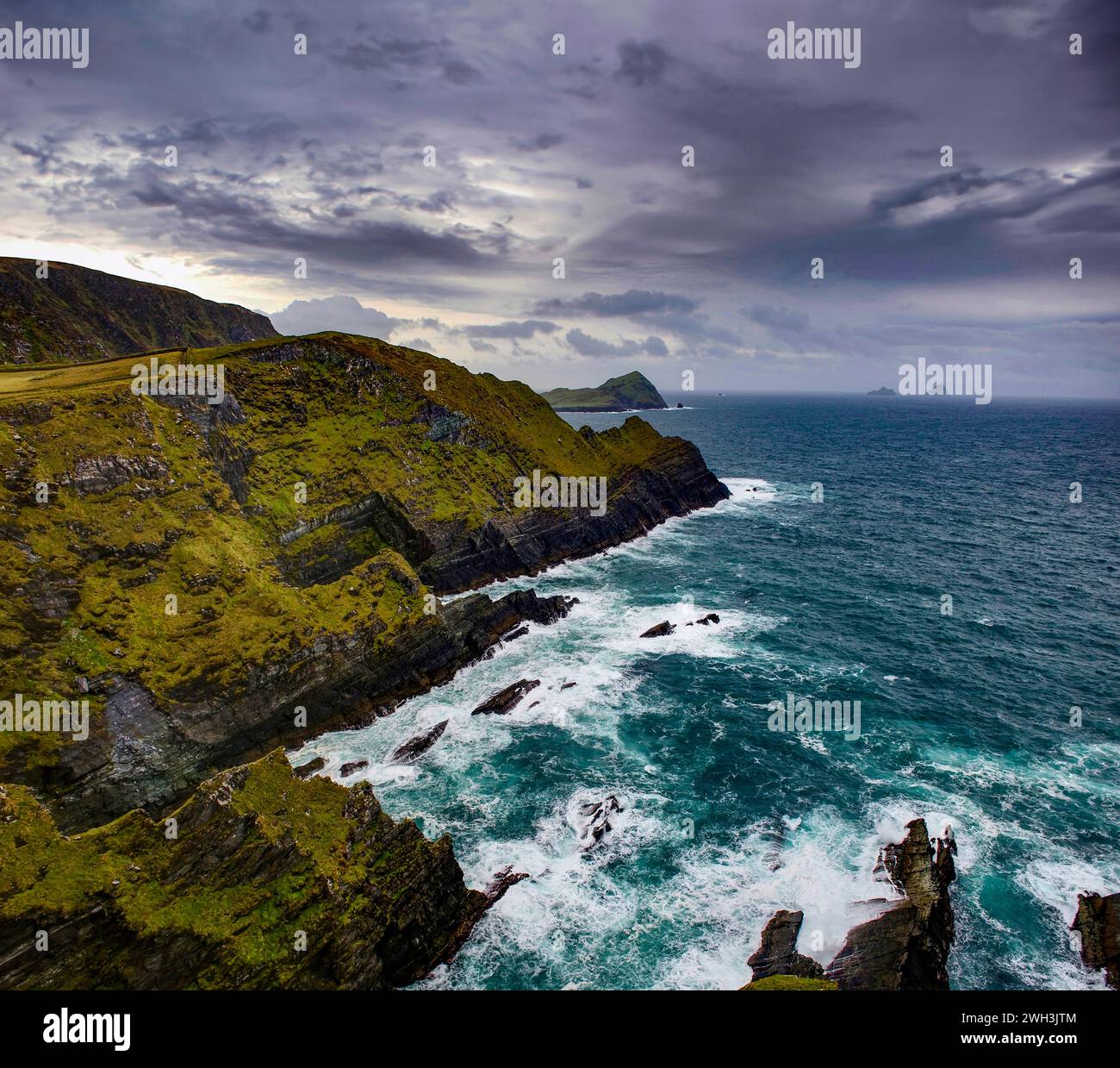 From the cliffs of Kerry looking out to the Skellig Islands over Puffin ...