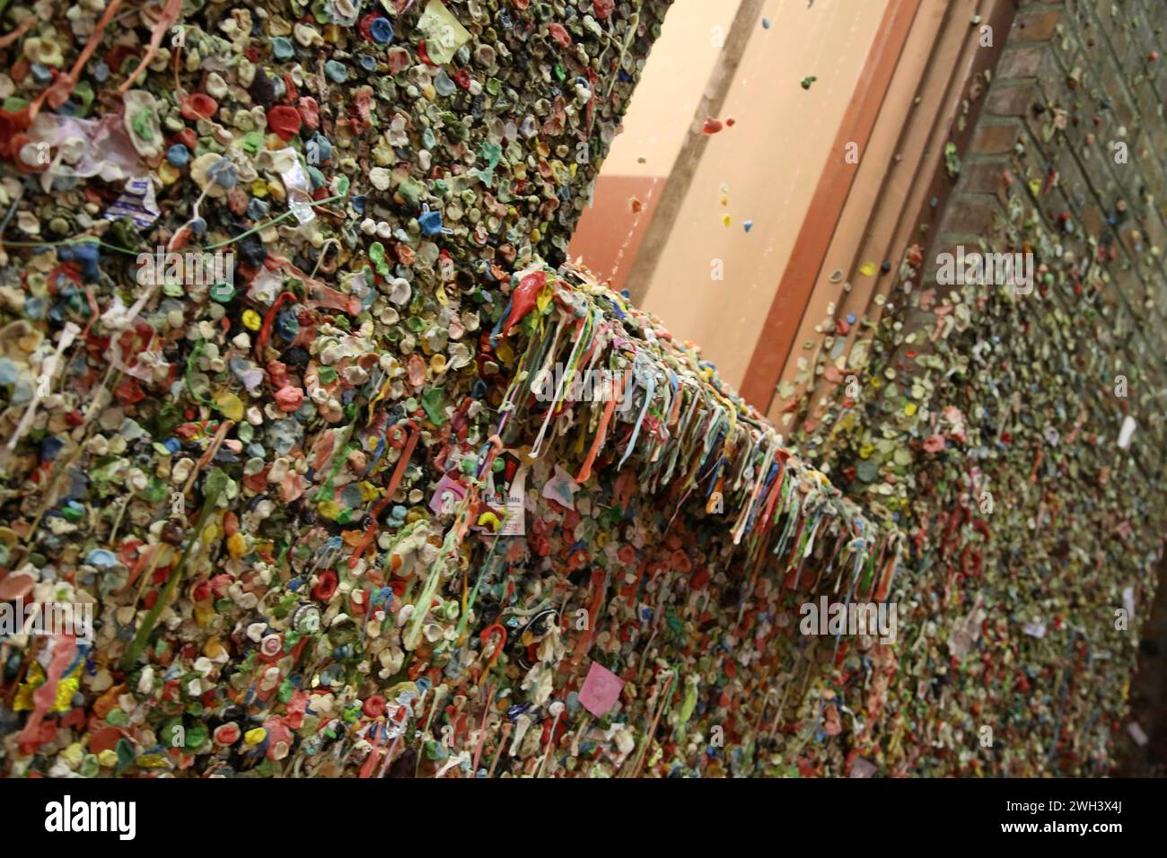Seattle bubble Gum Wall at Pike Place Market Stock Photo - Alamy
