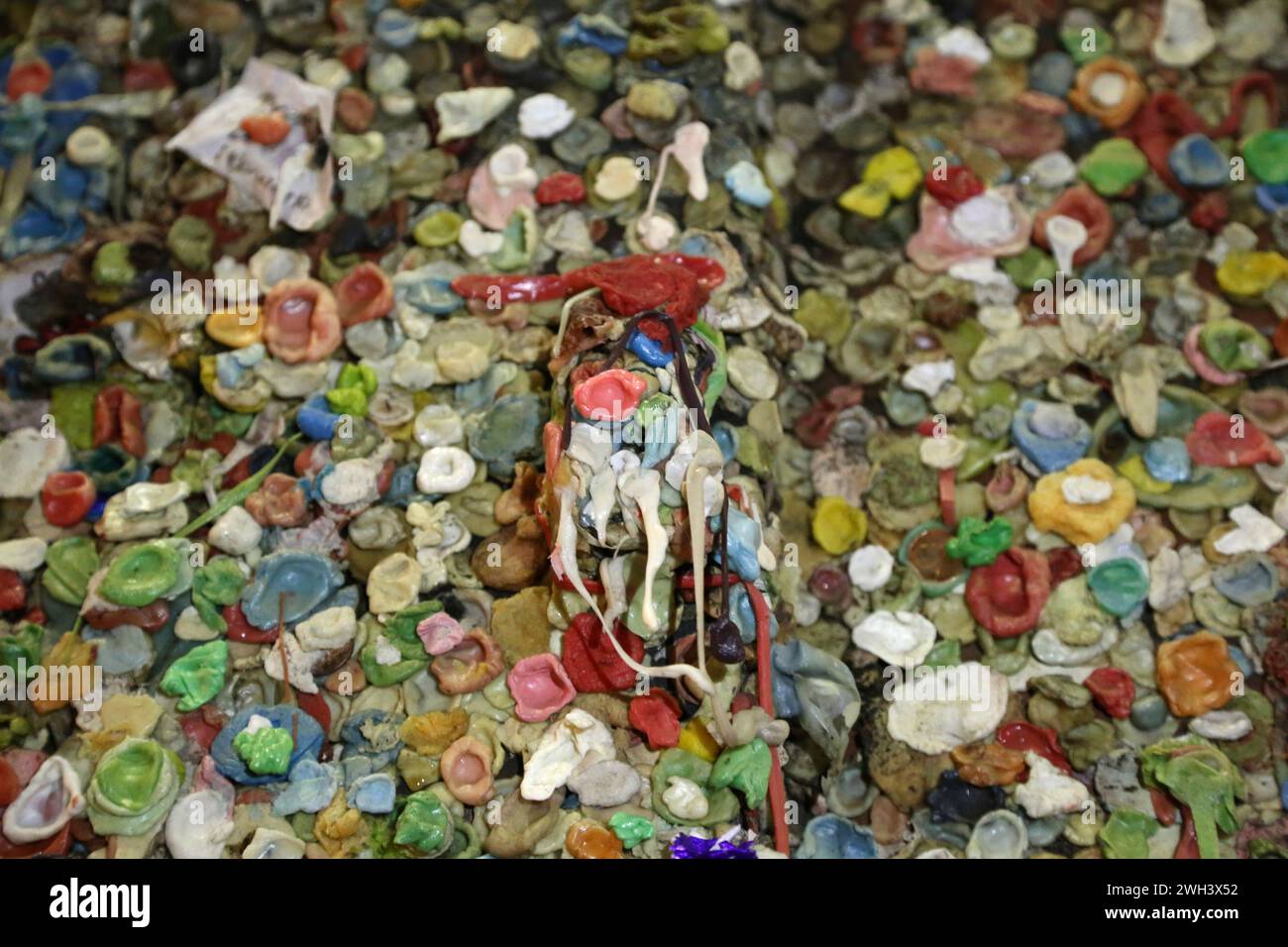 Seattle bubble Gum Wall at Pike Place Market Stock Photo - Alamy