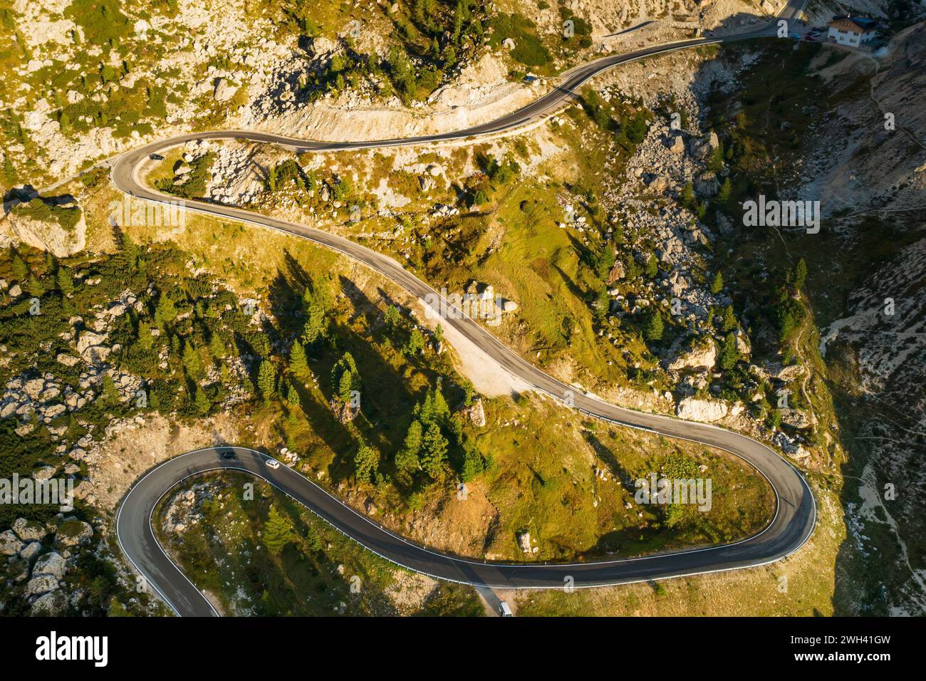 Stretch scenic highway winds hi-res stock photography and images - Alamy